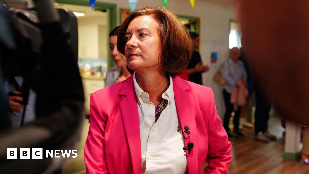 Eluned Morgan to be first female Welsh first minister - BBC News