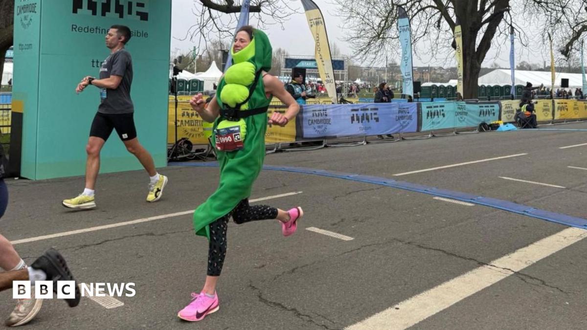 Is Cambridge half-marathon runner Vicky the world's fastest pea? - BBC News
