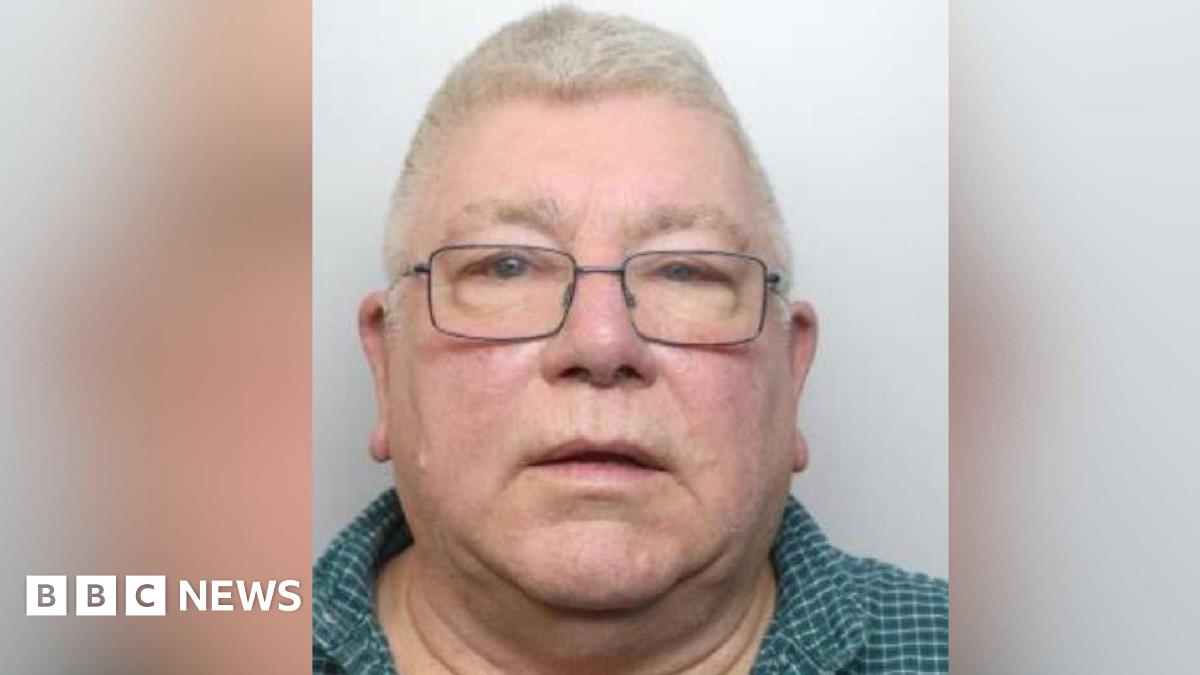 Rotherham limousine rapist David Saynor who abused girls jailed - BBC News