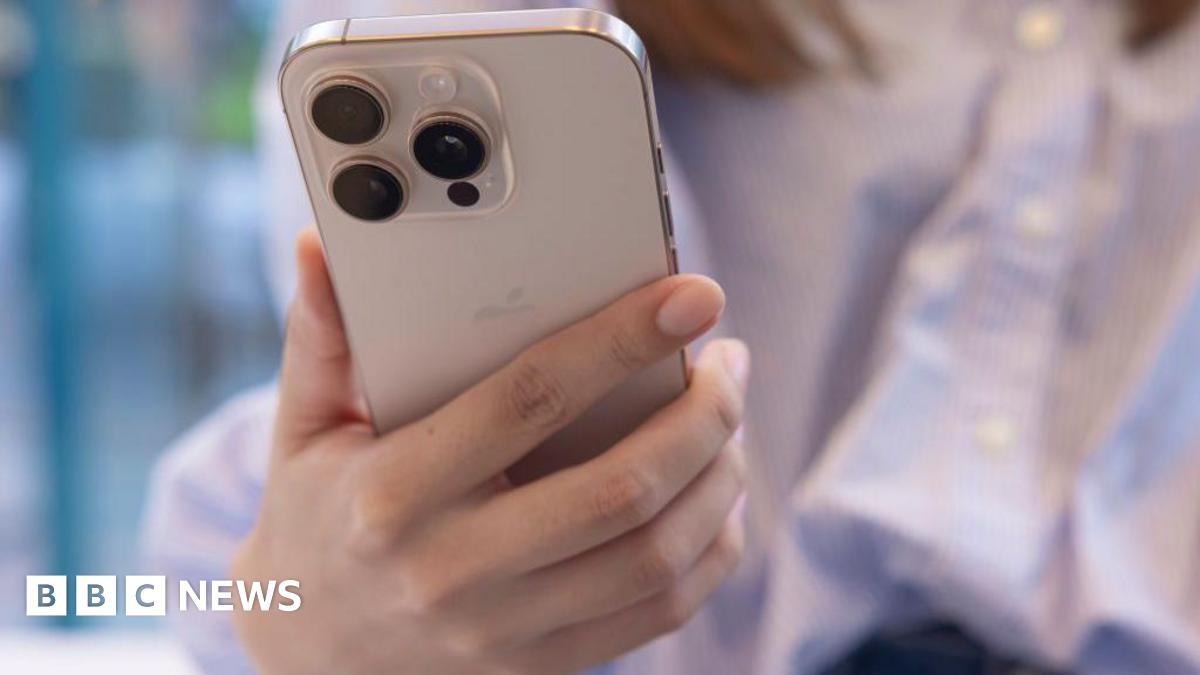 Apple Intelligence: AI features start to roll out to some iPhones - BBC ...