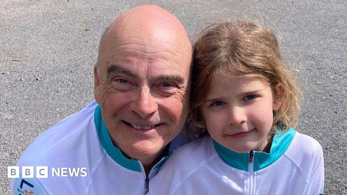 'We didn't recognise the initial signs of epilepsy,' family says - BBC News