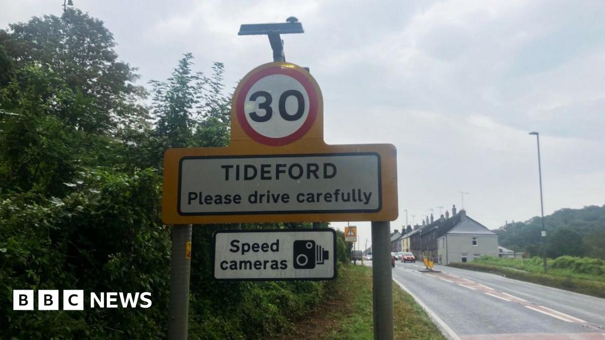Reduced speed limits introduced on A38 at Landrake and Tideford - BBC News