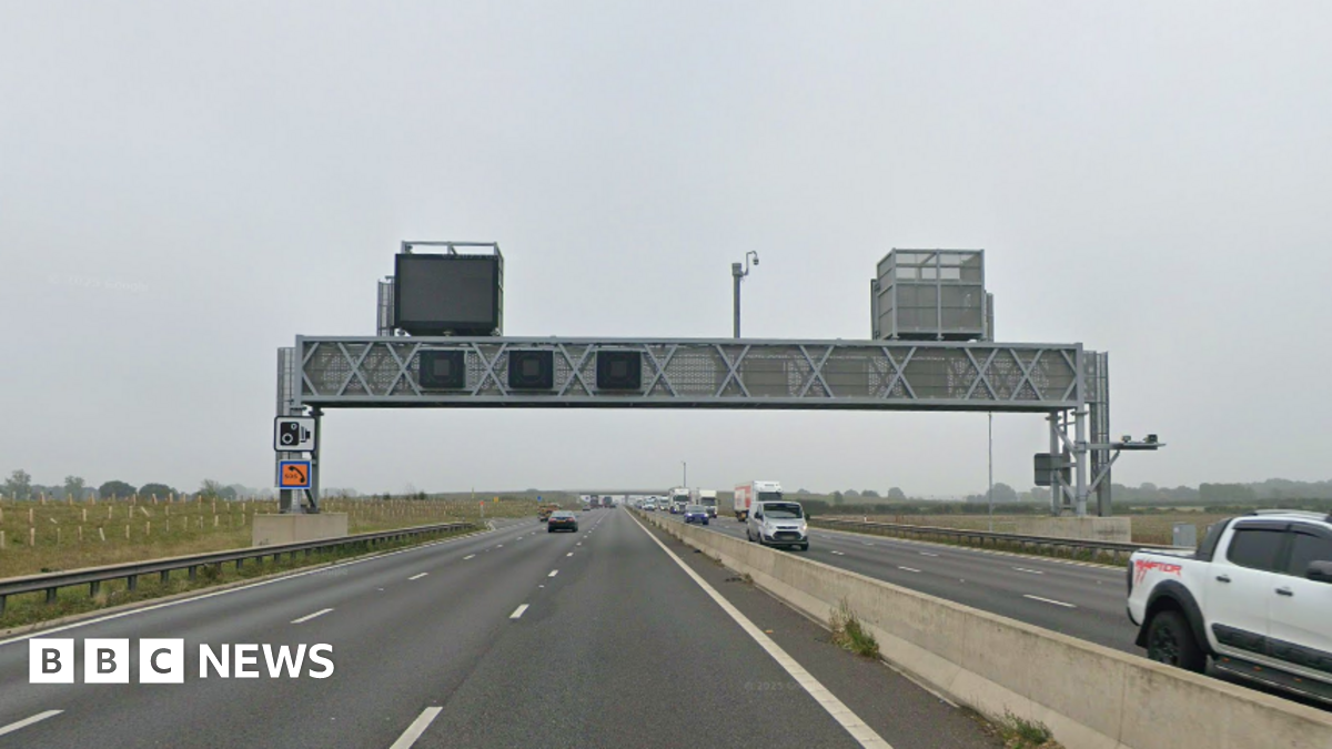 Driver arrested after A14 crash at Fenstanton hurts motorcyclist - BBC News