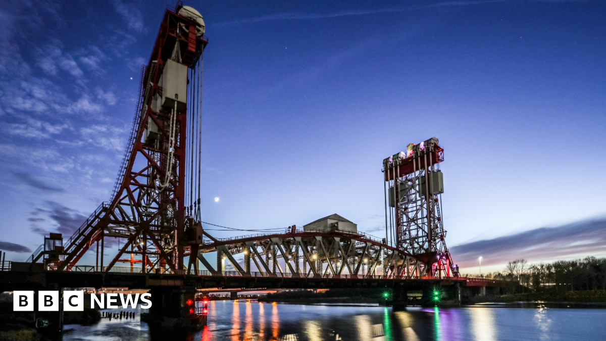 Stockton's Newport Bridge to be closed for second summer - BBC News