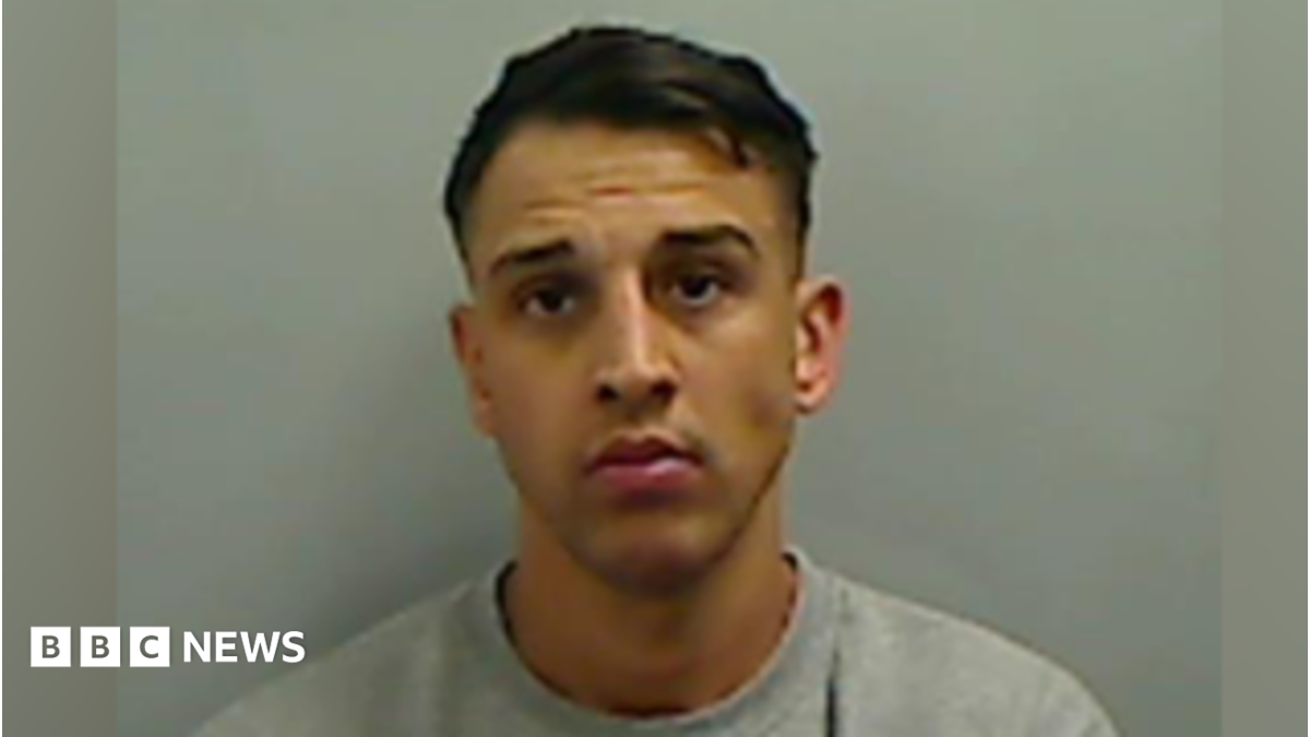 Stockton stabbing: Man jailed for manslaughter of ex-friend - BBC News