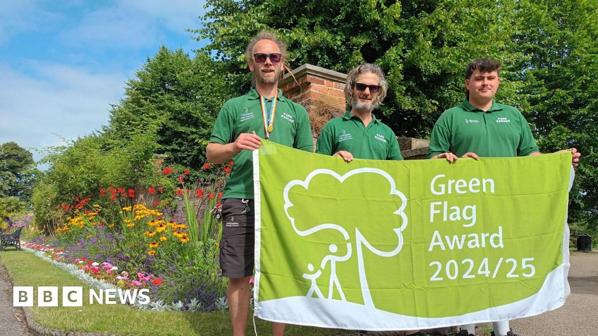 How do so many parks in the East of England win Green Flags? - BBC News