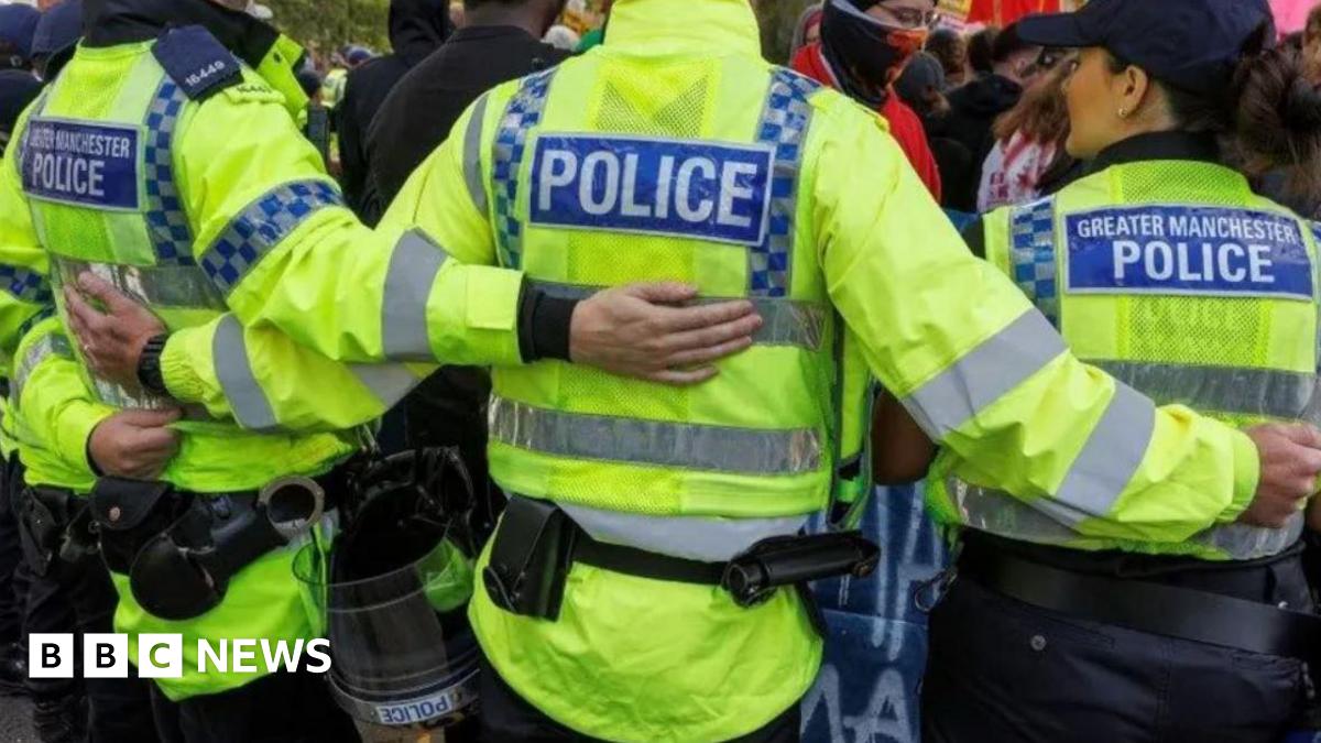 Manchester couple in asylum hotel riot freed after month in jail - BBC News
