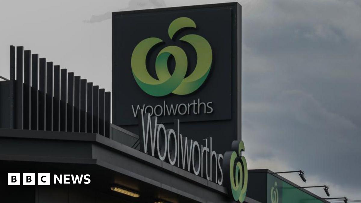 Woolworths fixes "obnoxious" AI agent after customer complaints - BBC News