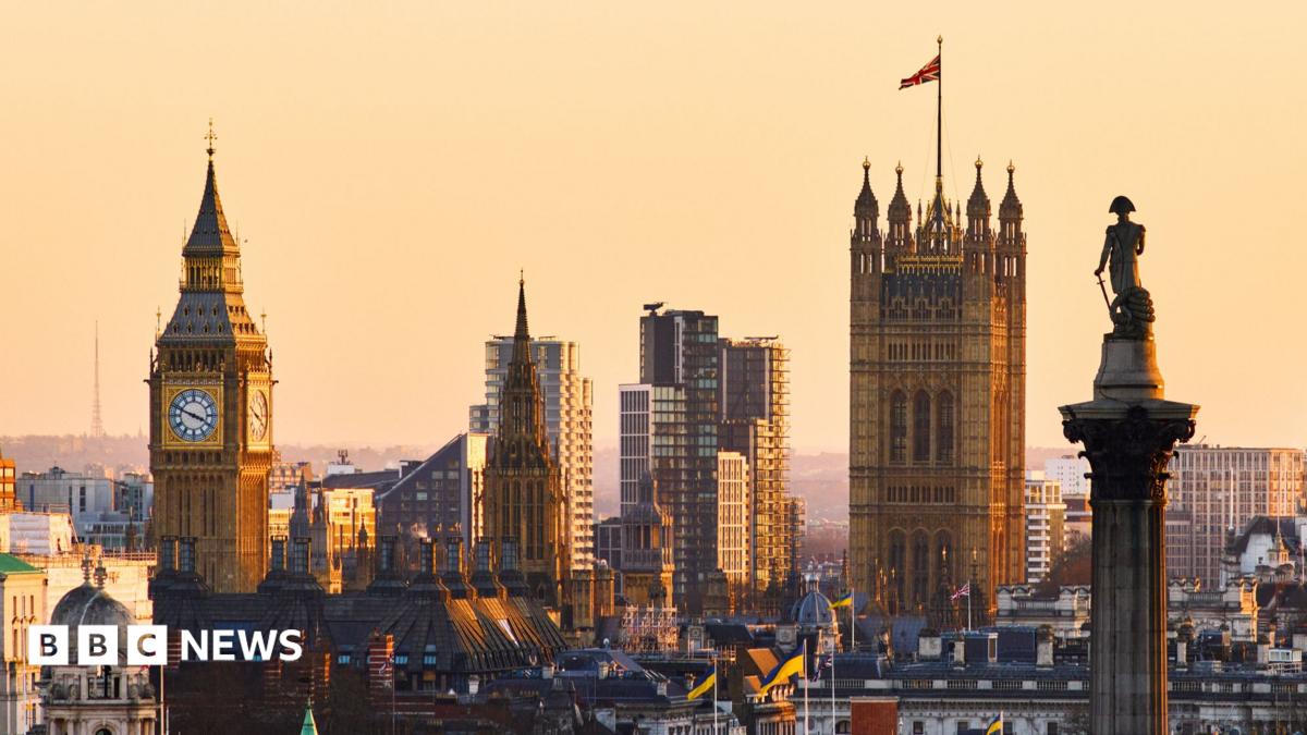 What does the chancellor's Budget mean for London? - BBC News