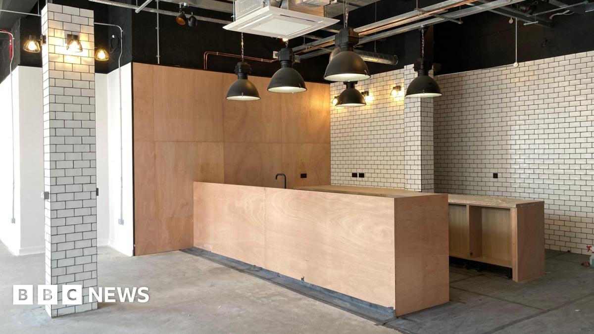 Key Cafe: New Bristol business to be run by ex-prisoners - BBC News