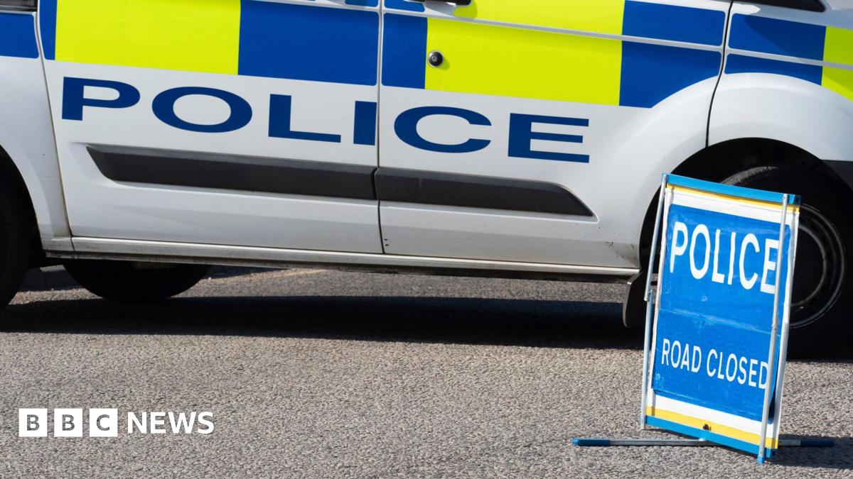 A30: Driver seriously injured after collision with tree - BBC News