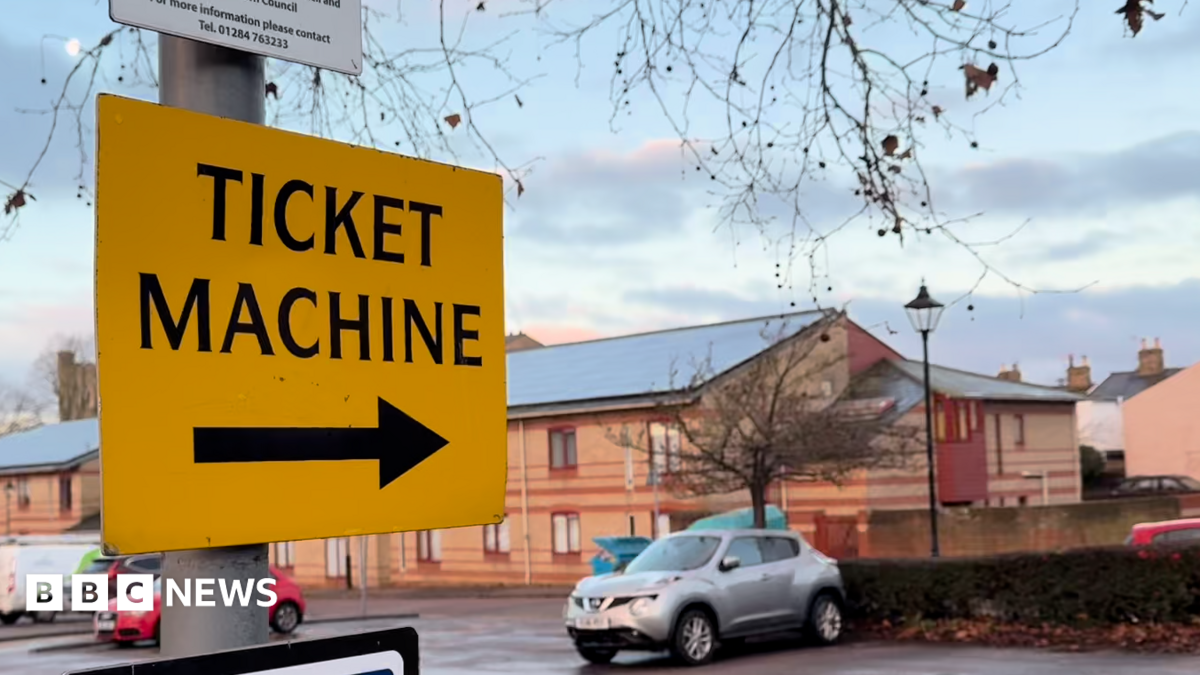Babergh councillor vows to challenge car park charges - BBC News