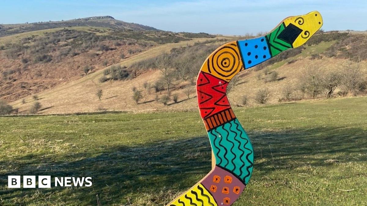 Mendip Hills snake sculptures urge walkers to mind the adders - BBC News