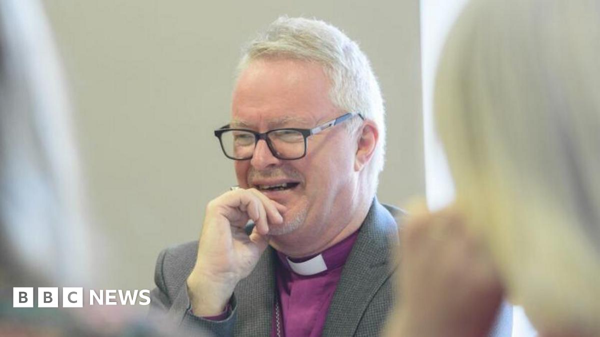 Bishop of Grimsby Dr David Court announces retirement - BBC News