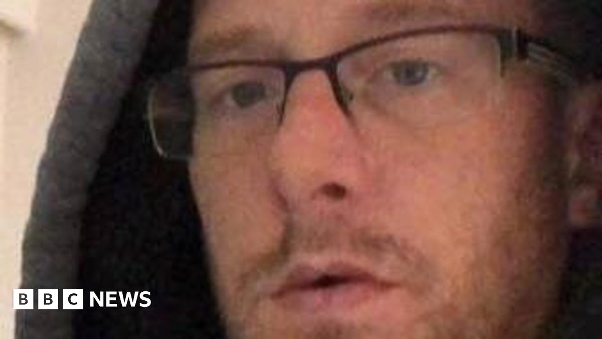 Family pay tribute to man found dead in Stafford - BBC News