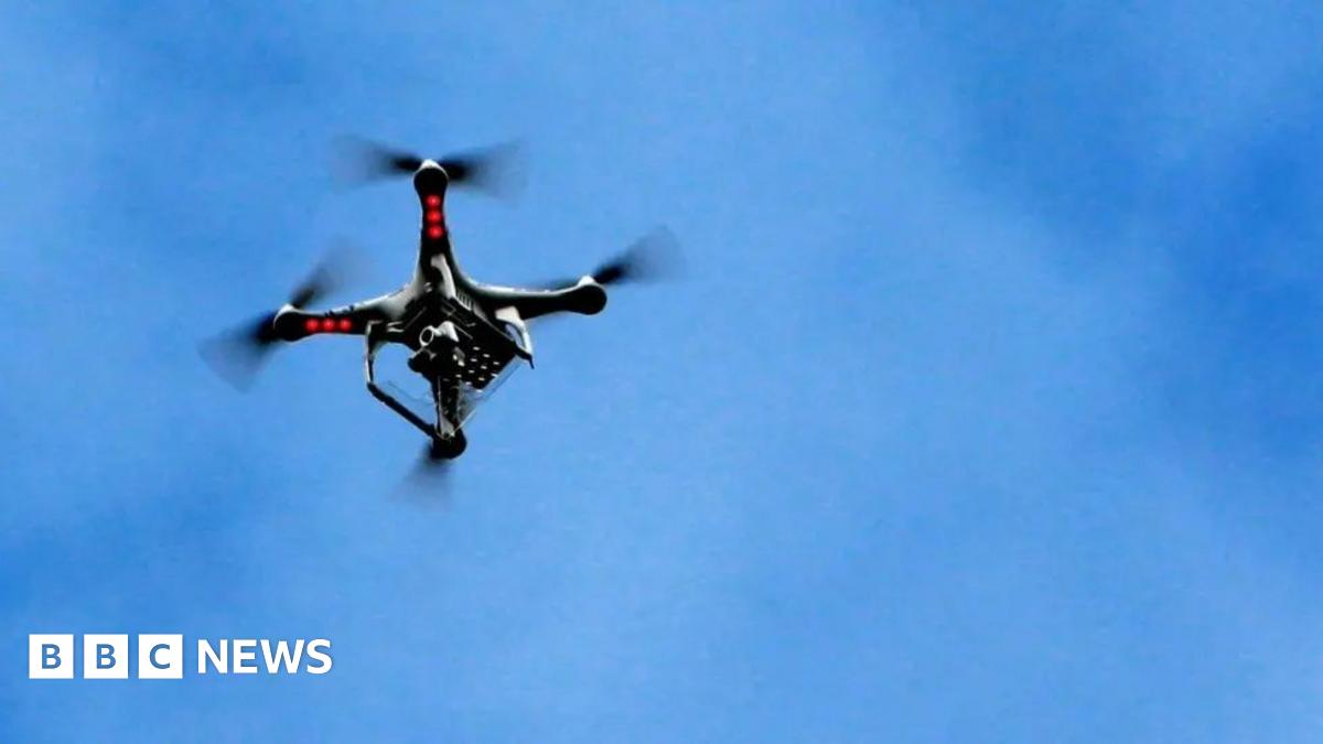 Ex-police officer flying drone near Manx Grand Prix course fined - BBC News