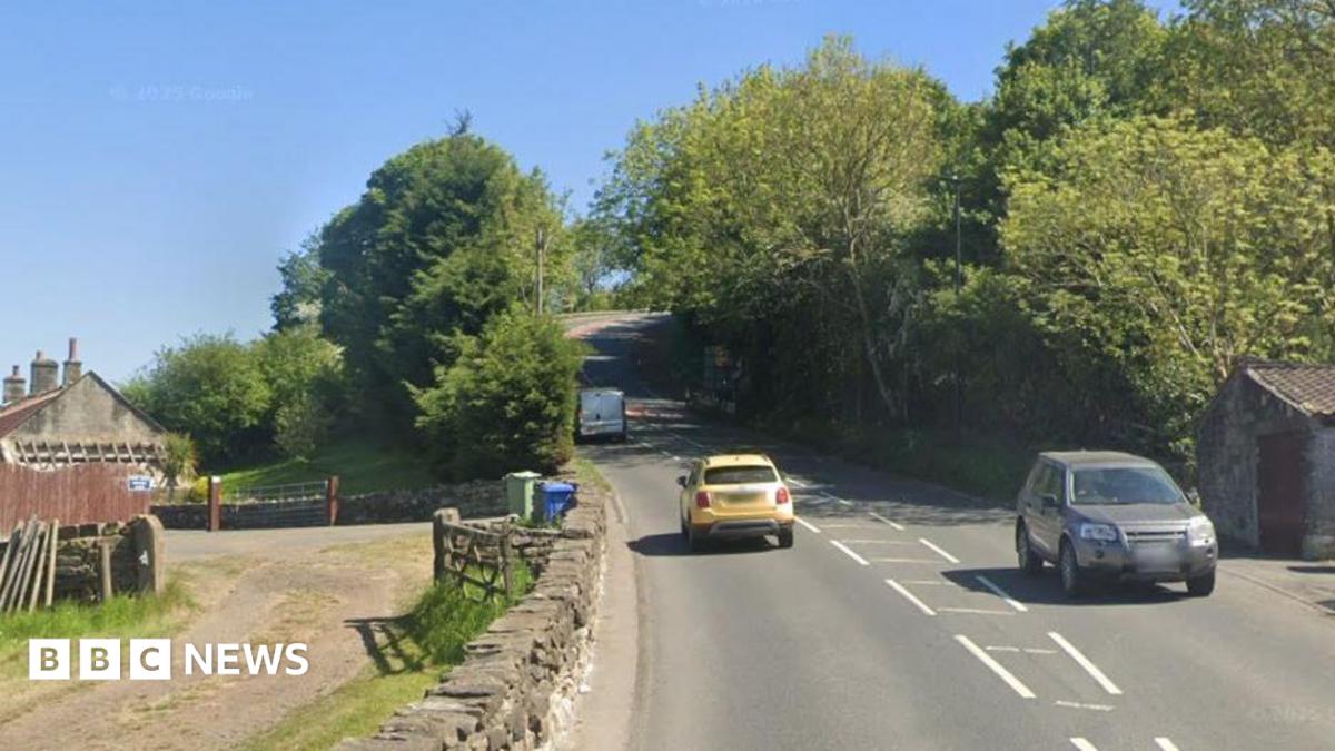 Whitby man dies in motorcycle crash in Sleights - BBC News