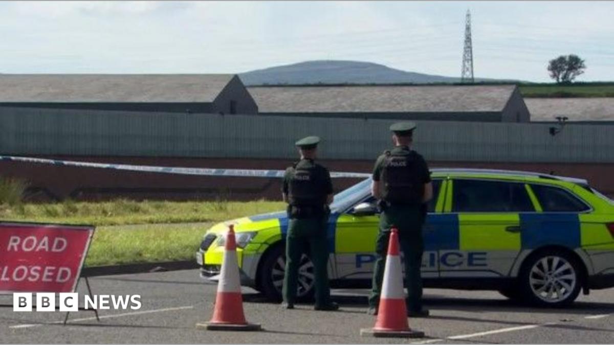 Derry: Motorcyclist dies after crash with police vehicle - BBC News