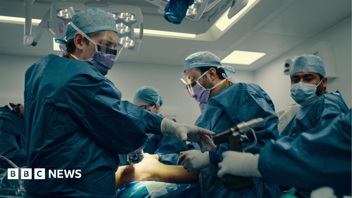 Netflix features Essex Hospitals in new medical series - BBC News