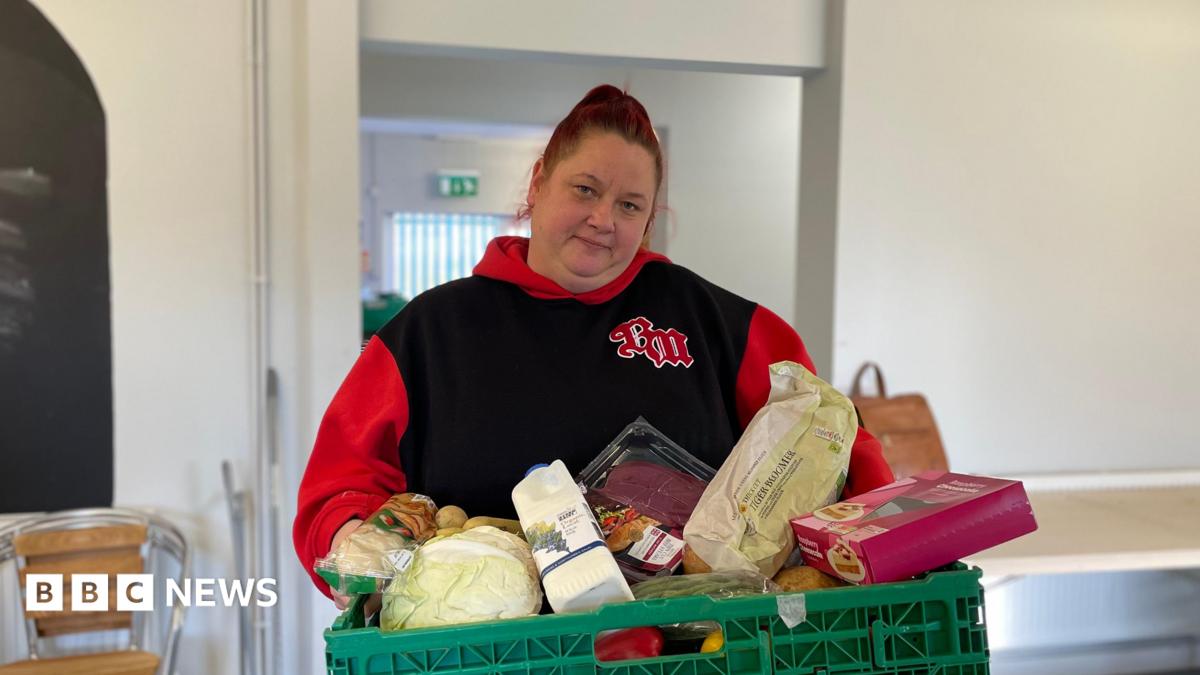 Peterborough food club says it needs £20,000 to survive - BBC News