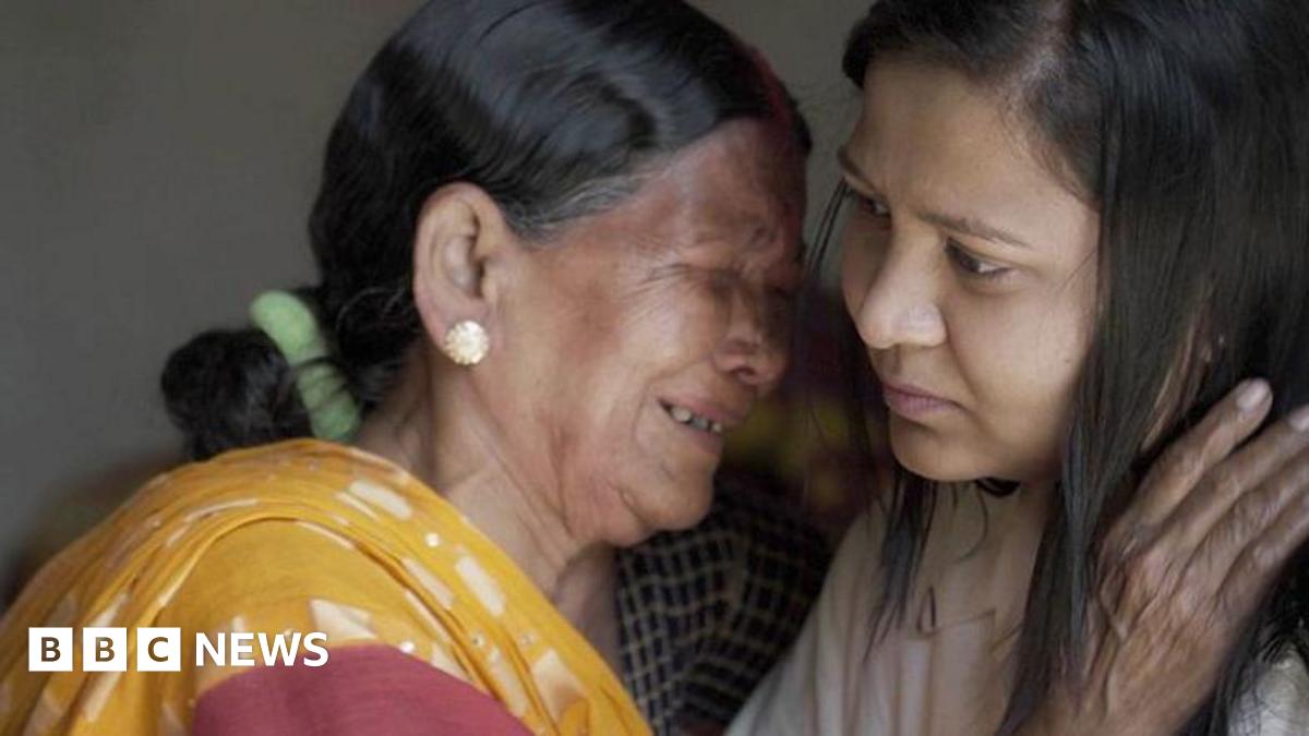 The Indian midwives who turned the tide on infanticide - BBC News