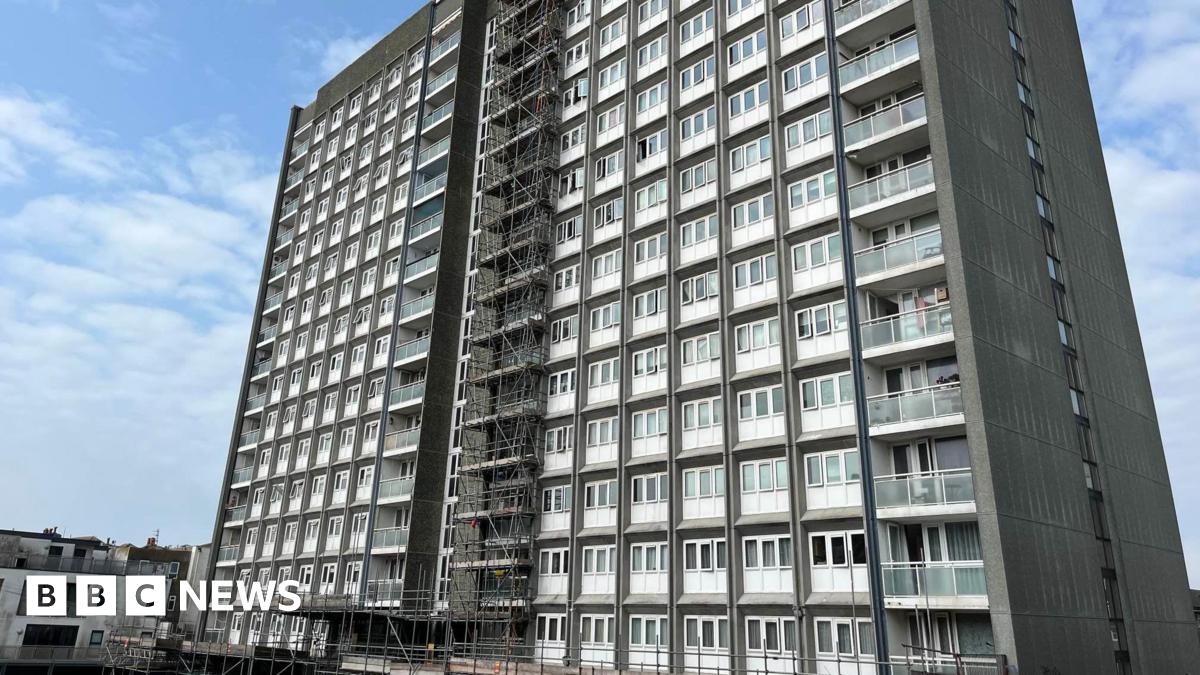 Brighton: Faults 'could be catalyst' for demolishing tower blocks - BBC ...