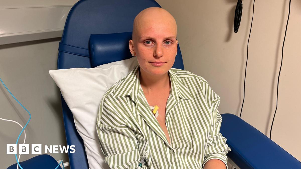 'I got cancer at 24 - it can happen to you too' - BBC News