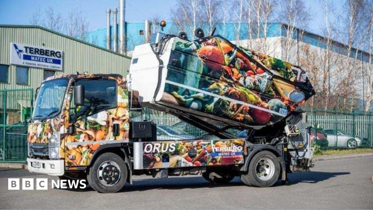Mansfield council to buy six new 'self-operating' bin lorries - BBC News