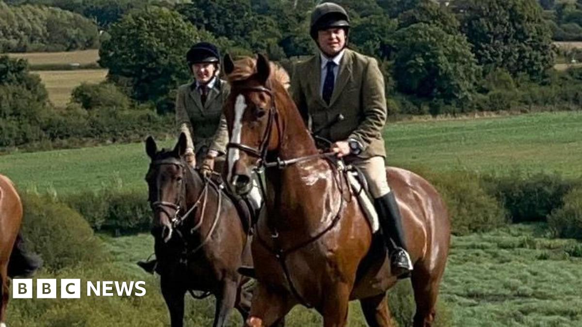Shropshire countryside still divided 20 years on from Hunting Act - BBC ...