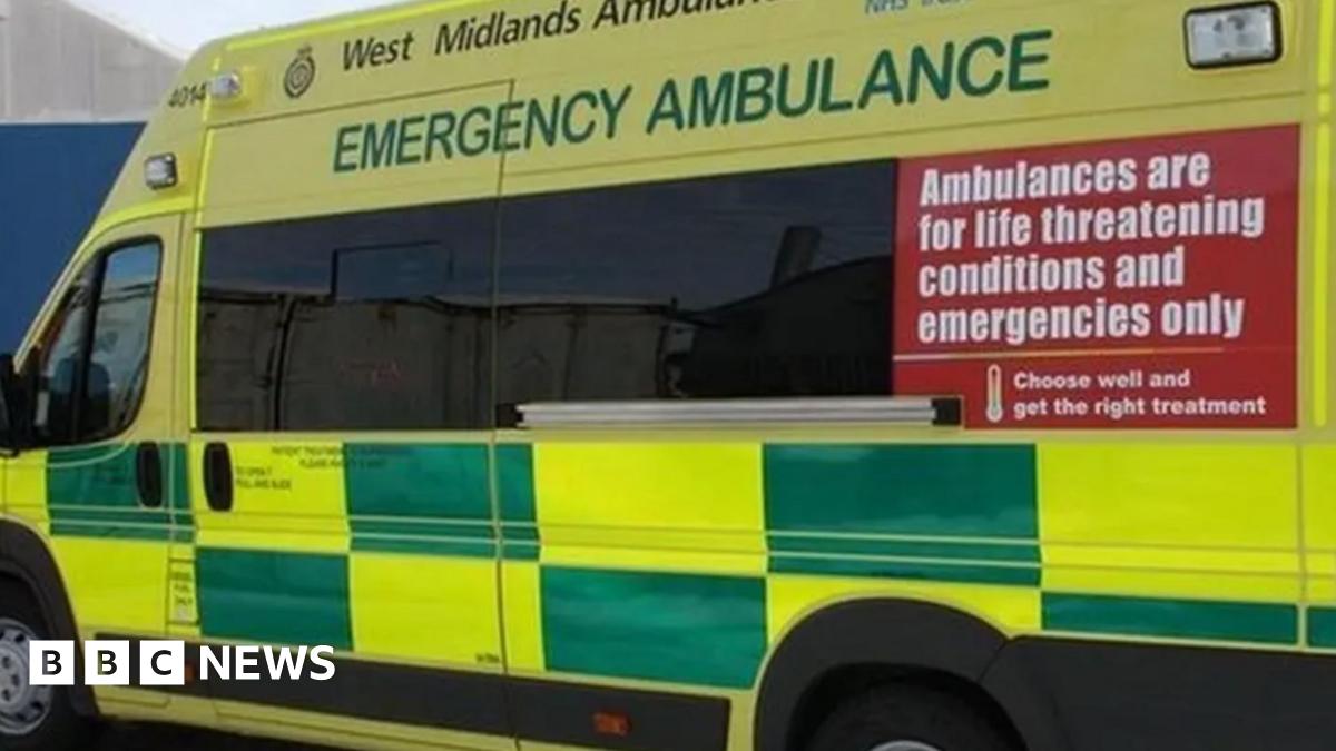Four seriously injured in crash on Shropshire road - BBC News