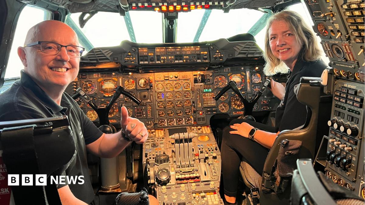 Hull couple honoured to restore royal Concorde seats - BBC News