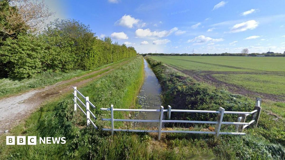 Row erupts over access to remote Fenland trail - BBC News