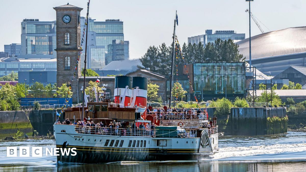 The Waverley returns to Bristol 50 years since its relaunch - BBC News
