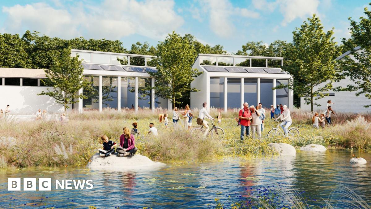 New Salt Cross garden village progresses after net zero approval - BBC News