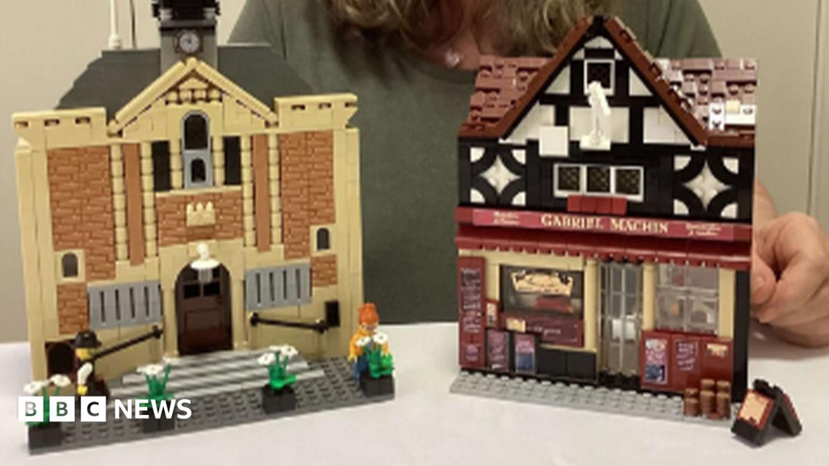Lego models of town buildings bring Henley artist 'close to home' - BBC ...