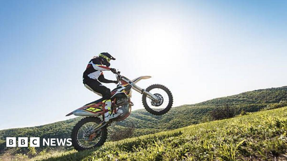 Rider dies at Mildenhall motocross track - BBC News
