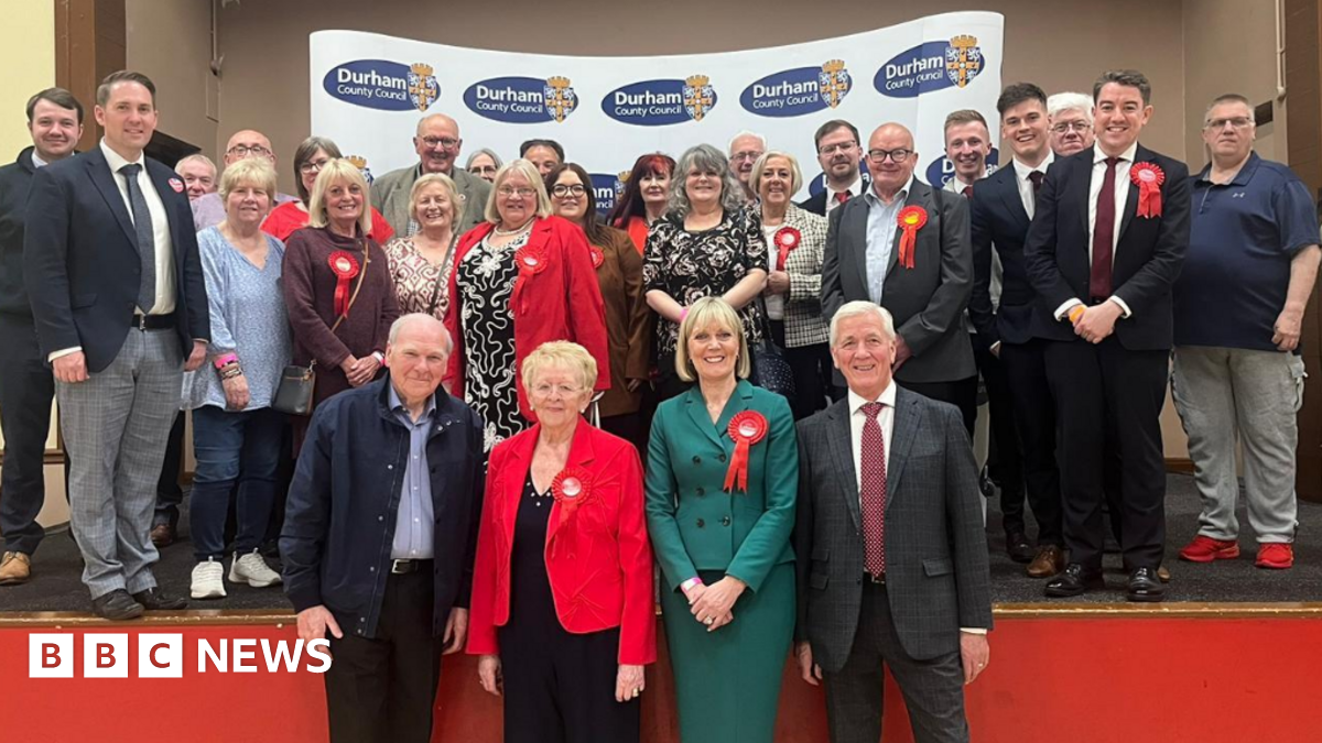 Labour holds Sunderland Council and Durham PCC - BBC News