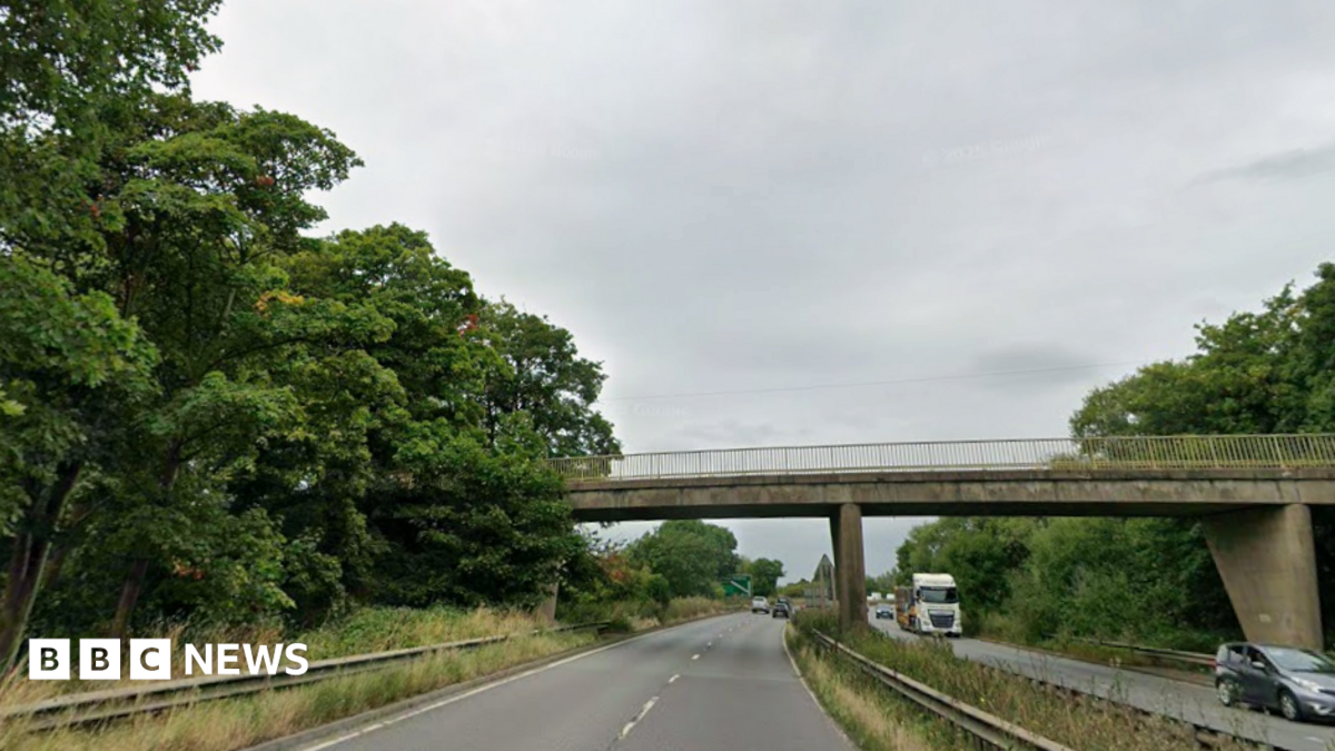 A46 stretch closed following three-vehicle crash - BBC News