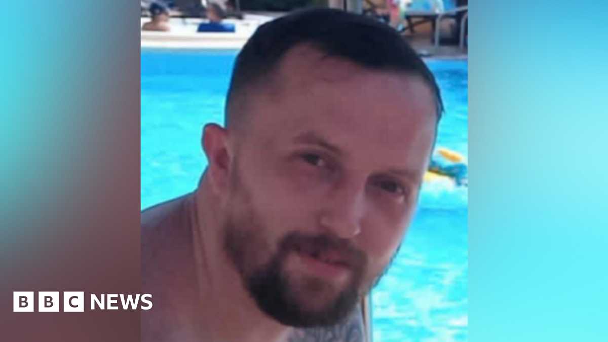 Stephen Holmes: Dylan McCrossan to face murder charge over assault ...