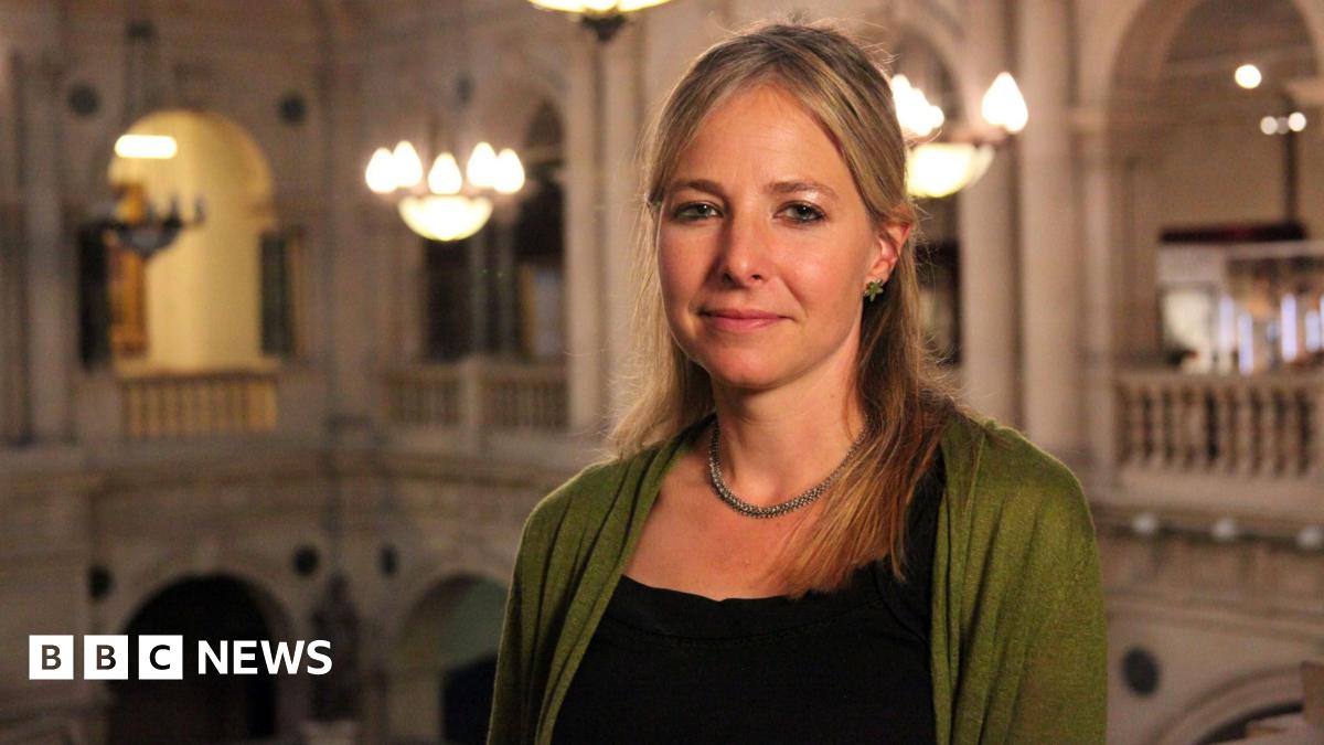 BBC archaeology documentary explores Bedminster mill dig - BBC News