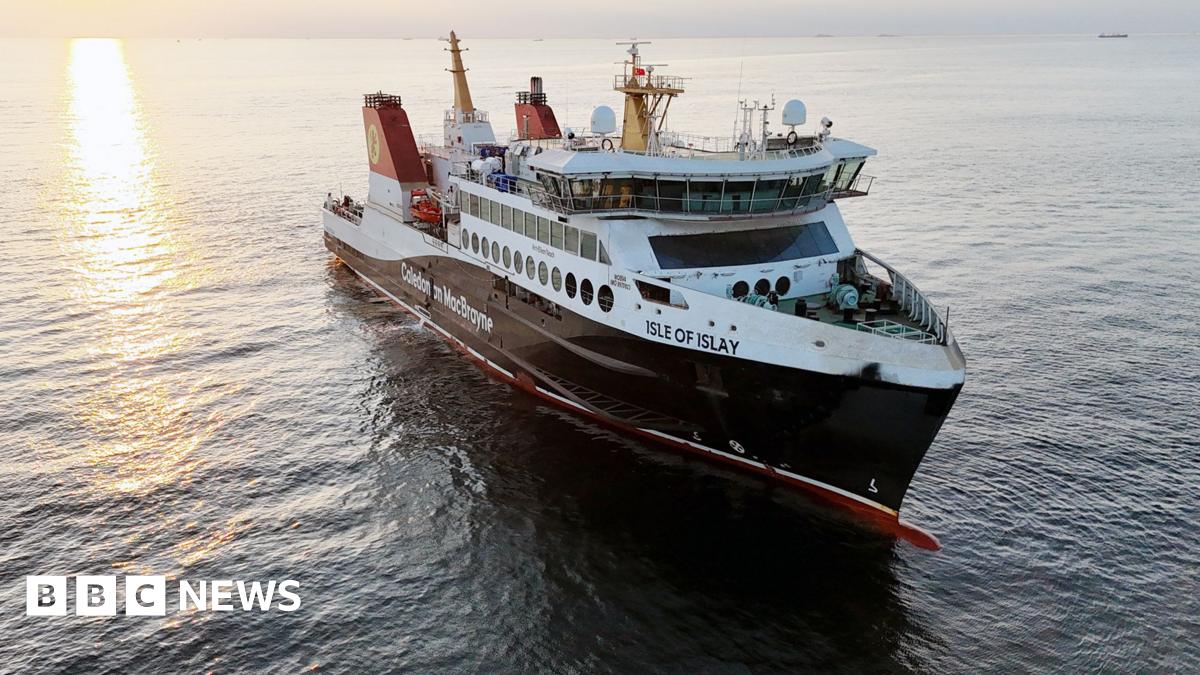 New delay for Turkish-built CalMac ferry MV Isle of Islay - BBC News