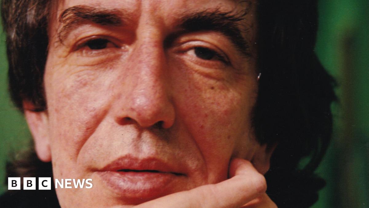 Hunting Mr Nice: Who was the notorious cannabis smuggler Howard Marks ...