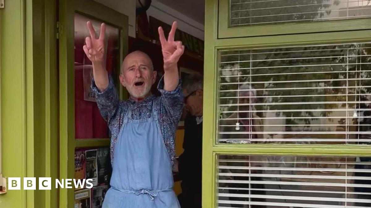 'Time for change' say Totnes voters after 100 years of Tory MPs - BBC News