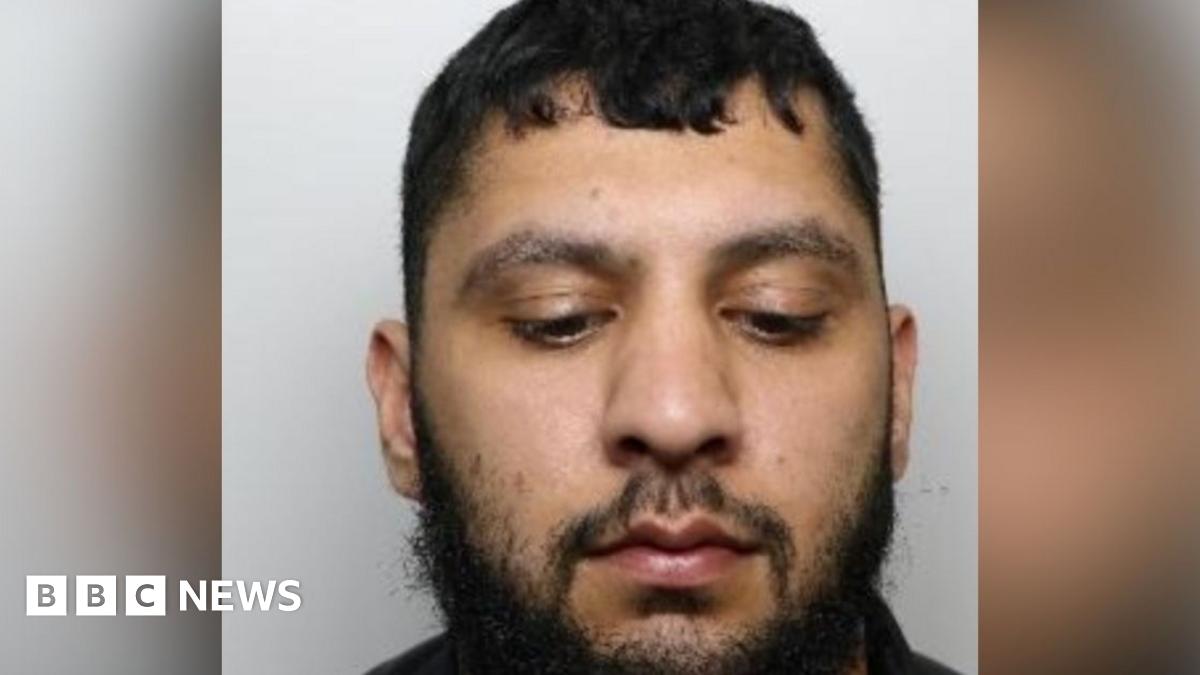 Brother of missing Sheffield murder suspect jailed - BBC News