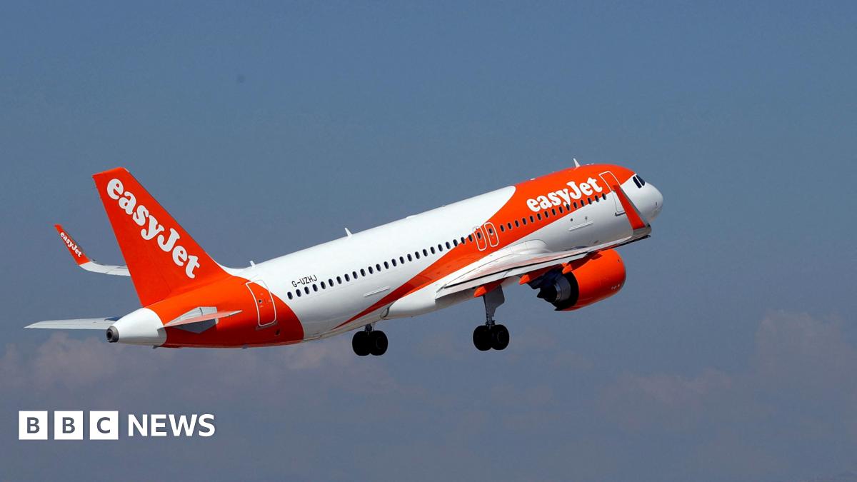 Easyjet announces new base at Birmingham Airport - BBC News