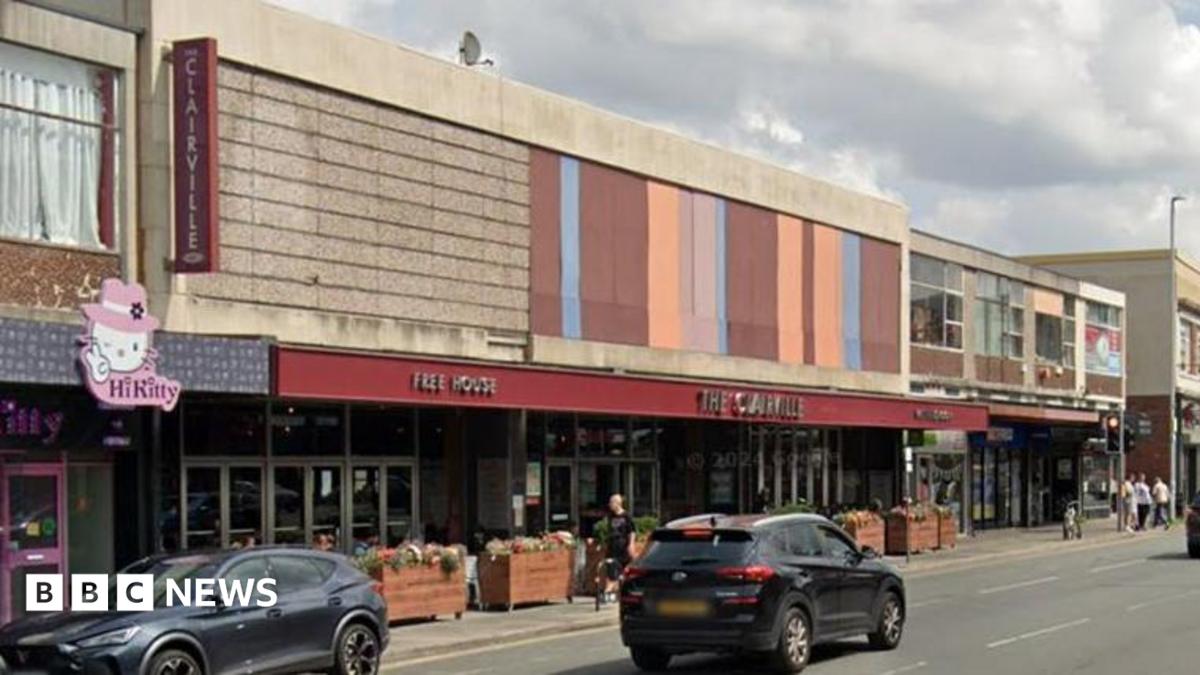 Three arrested after man stabbed near Wetherspoons pub in Wallasey ...