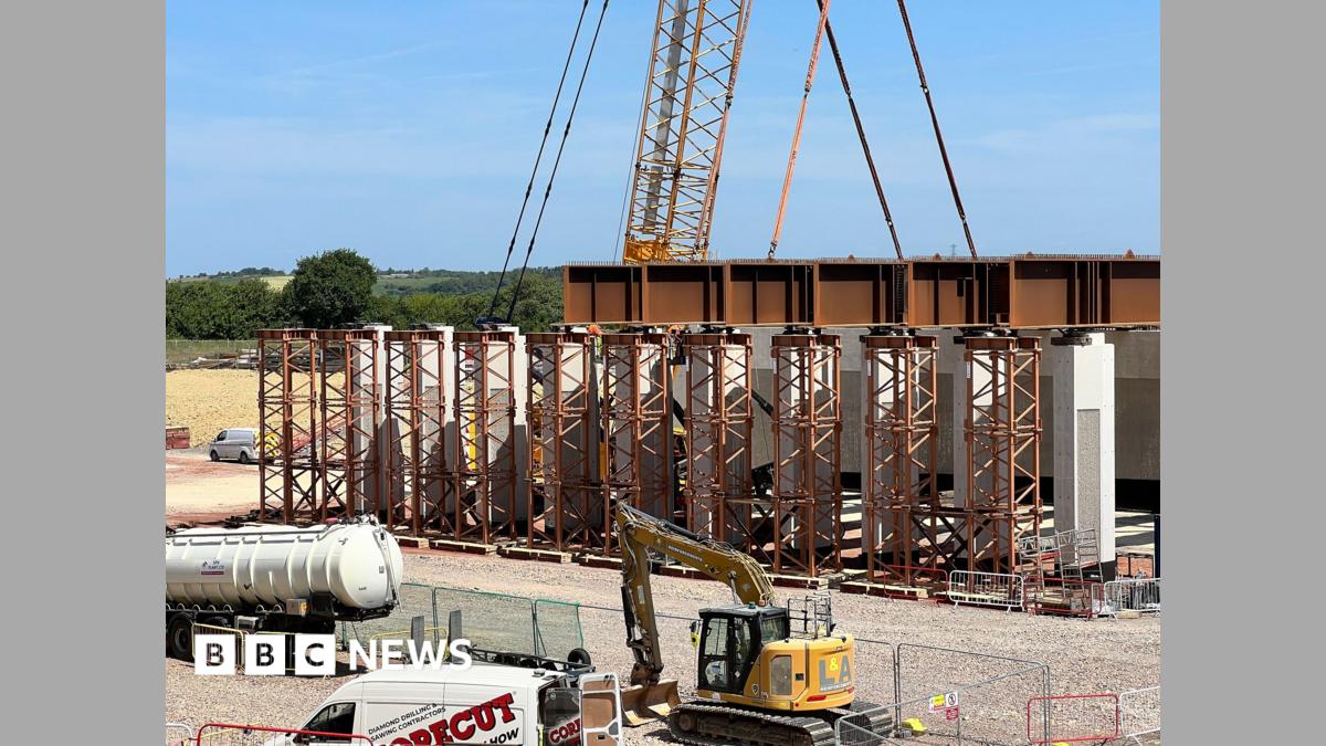 Footage shows progress on long-awaited A417 scheme - BBC News