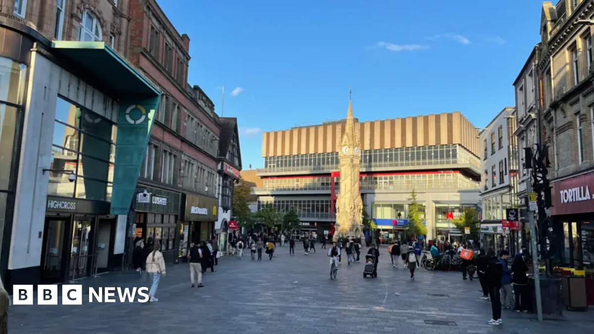 Campaign groups seek protection from Leicester anti-social rules - BBC News