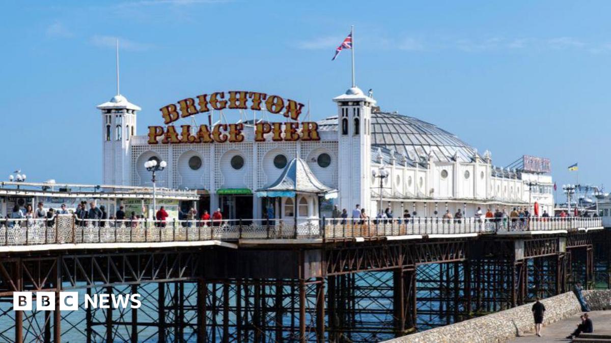 Brighton Palace Pier: Tourist attraction to double admission fee - BBC News