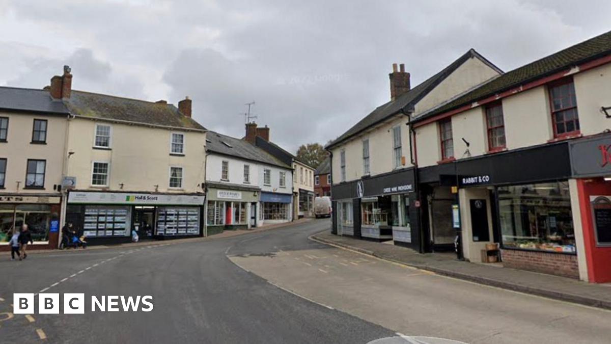 Video sought after serious Ottery St Mary assault - BBC News